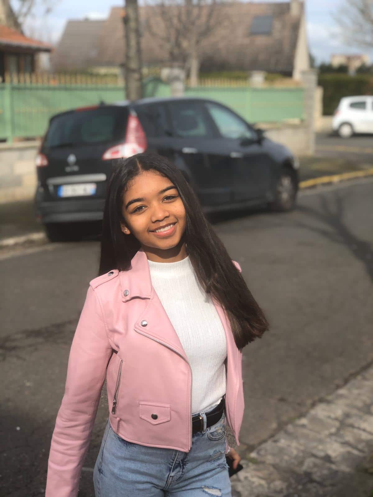 Stency une influenceuse en devenir - Femmes au pluriel (FP), le média ...